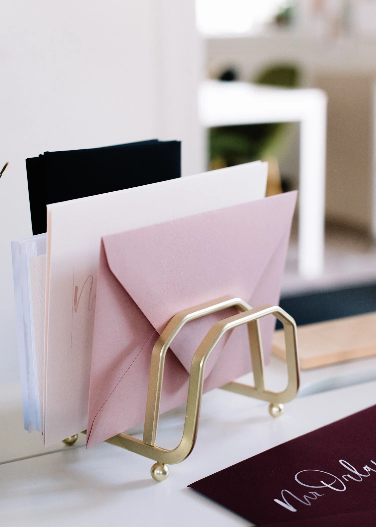 10 Tips for Organizing an Efficient Workspace — Lauren Saylor ...