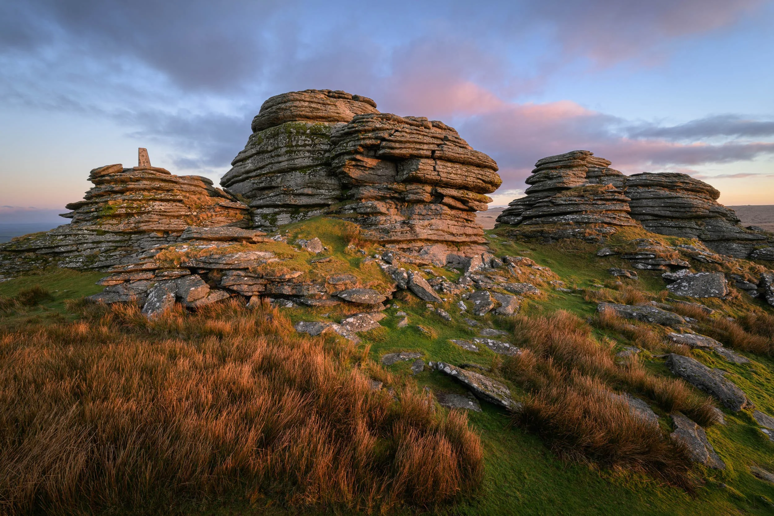 A Glorious Morning at Great Links Tor - Dartmoor National Park ...