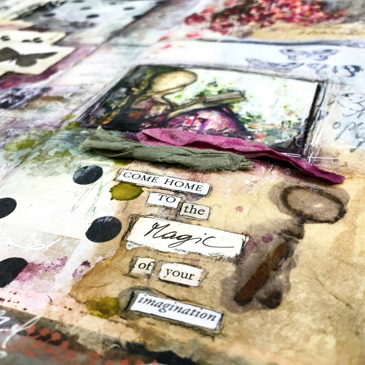 Laly Mille • Mixed Media & Art Journaling Online Classes