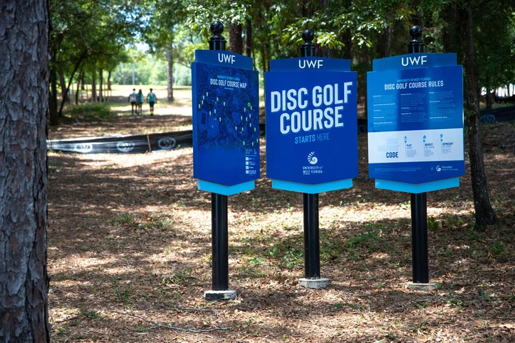 Disc Golf Course Tee Signs | Signage — Shelley Henseler