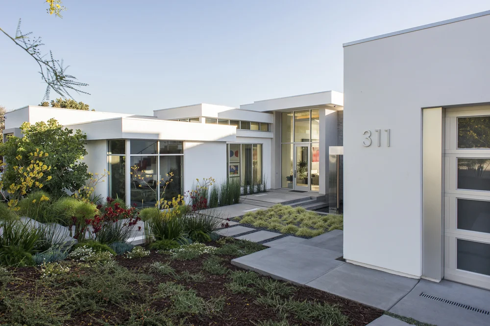 Modern Beachfront Architecture — Isaman design, Inc.