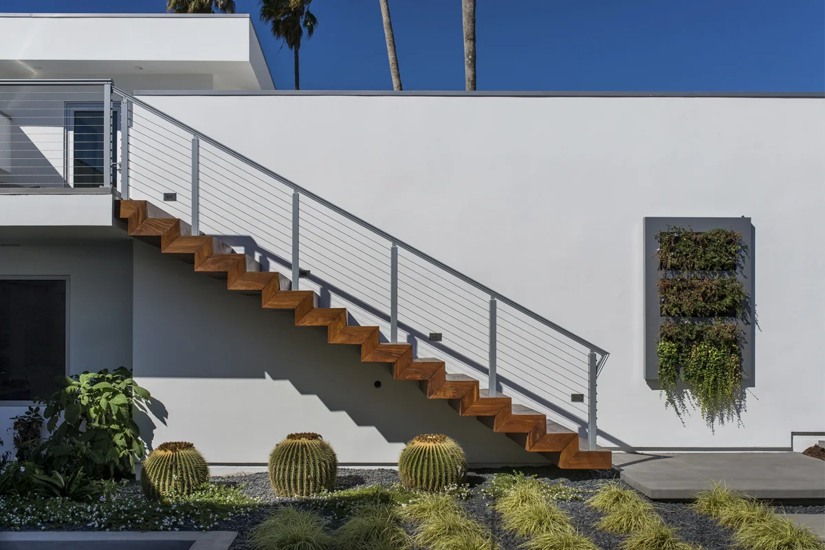 Modern Beachfront Architecture — Isaman design, Inc.