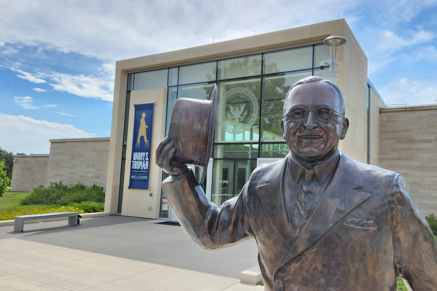 Truman Presidential Library and Museum Grounds — OLIN