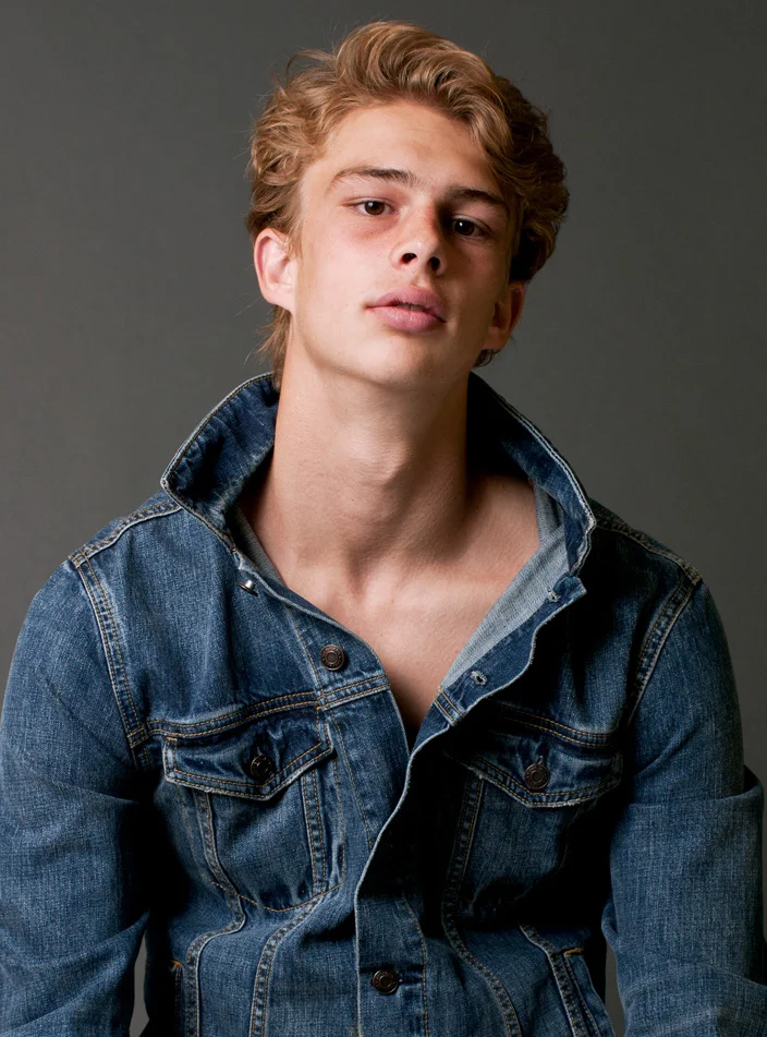 Matt // In studio — Matt Clayton Photography