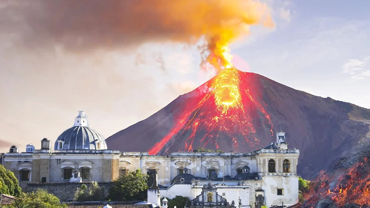 CATALYST - 7 Active Volcanoes To Visit…If You Dare