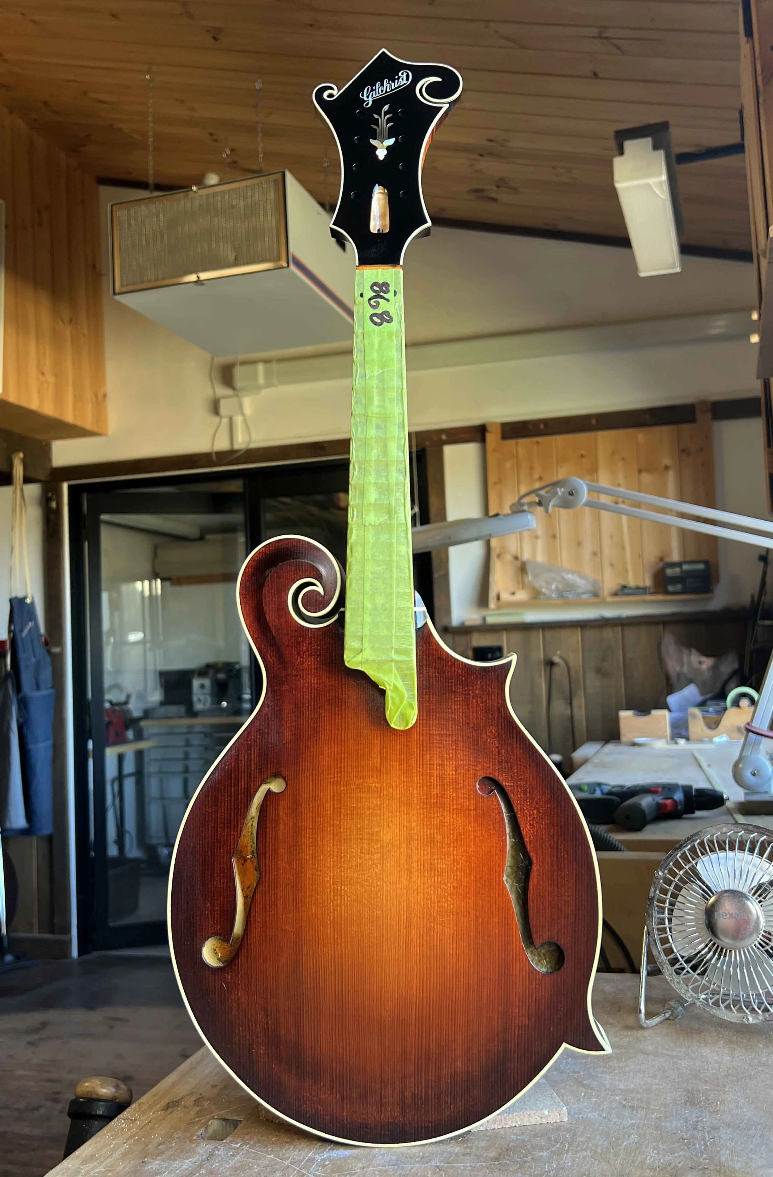 868 — Gilchrist Mandolins & Guitars