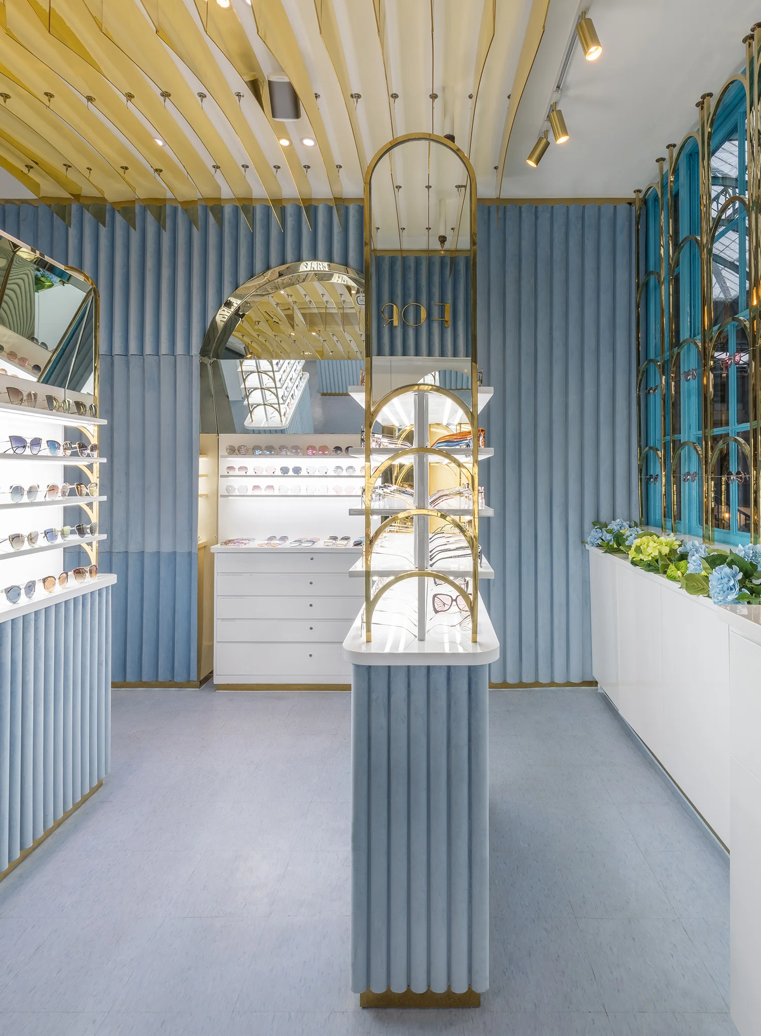 Covent Garden Shop — ALEKSA studio