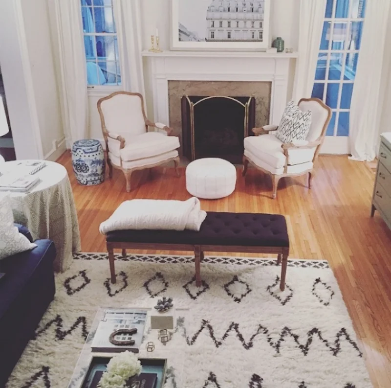 How-To Decorate When Your Front Door Opens Into Your Living Room — New ...