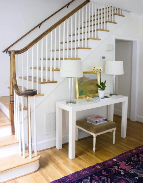How-To Decorate When Your Front Door Opens Into Your Living Room — New ...