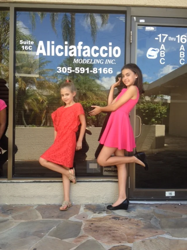 Classes — Alicia Faccio Modeling