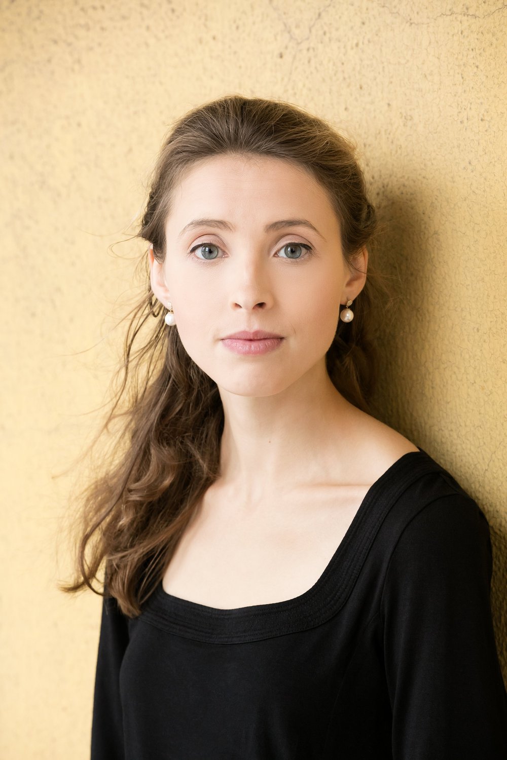 About — Hannah Rose Thomas