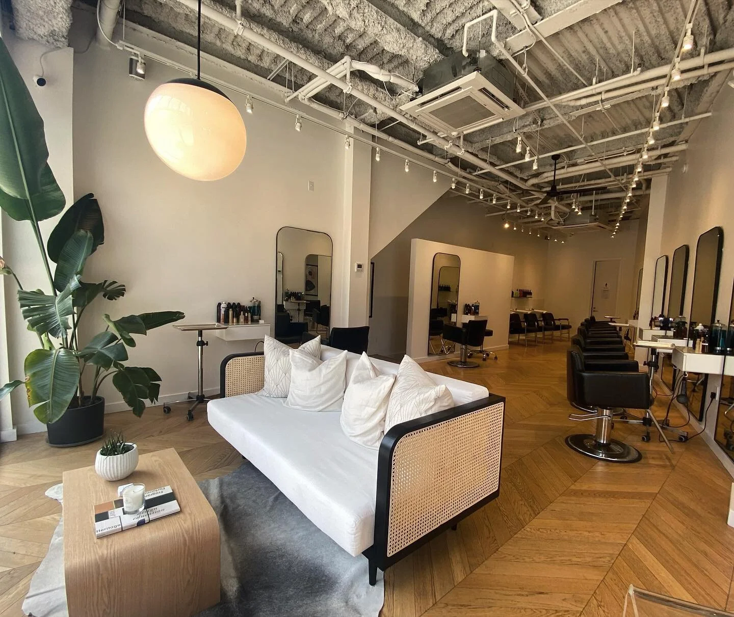 Gallery — kinloch