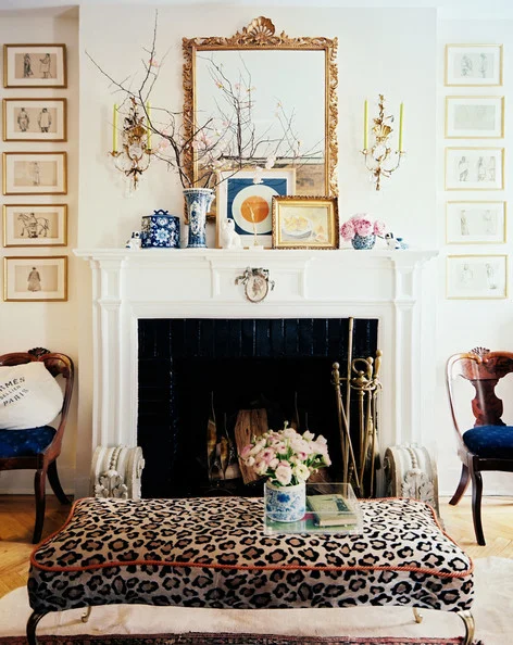 How to Arrange and Style Artwork in Unique Ways That Are Unconventional ...