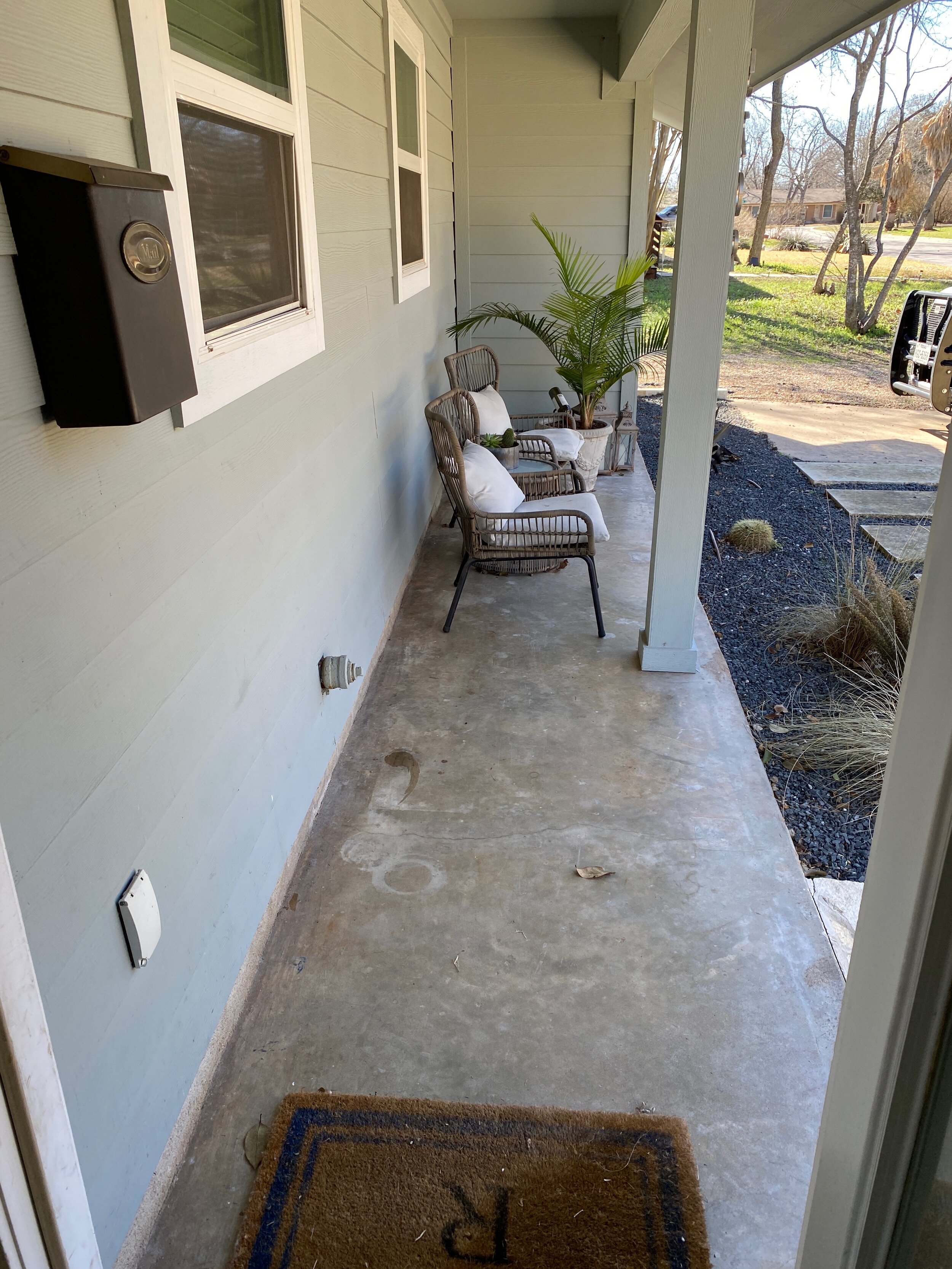 An Affordable Front Porch DIY Makeover - How to Give Your Patio A ...