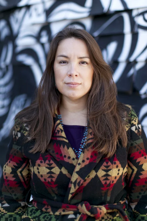 Bio — Eve Tuck