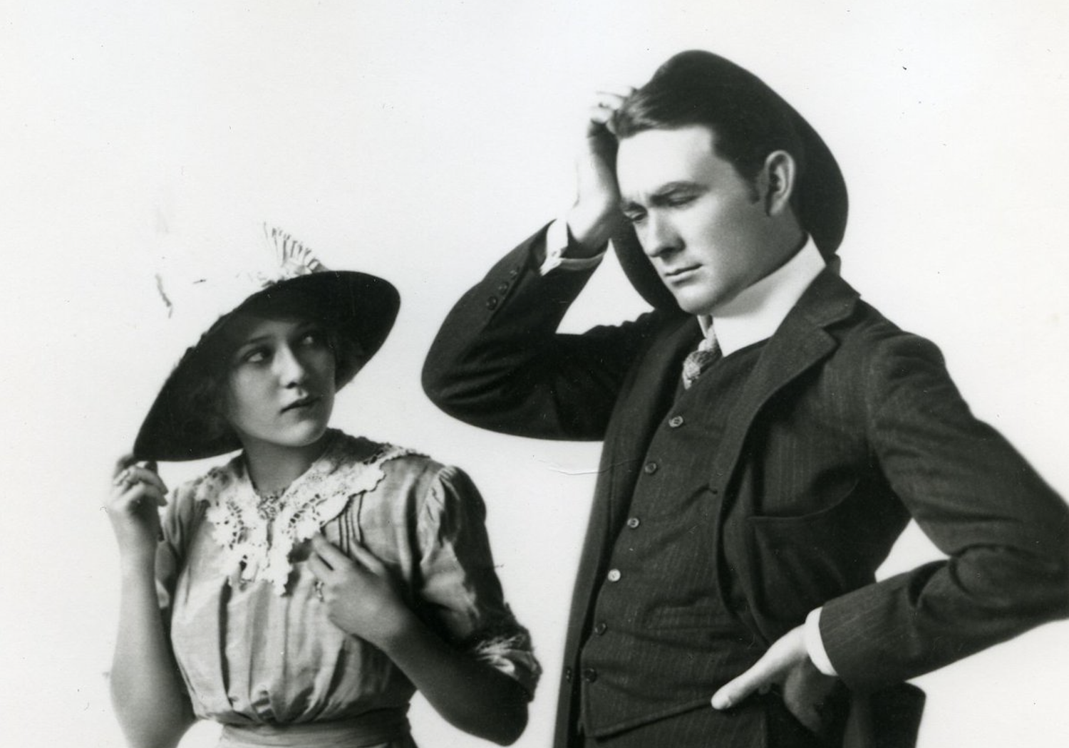 Mary Pickford: Classic Film Star, Movie Mogul, & America's Sweetheart ...