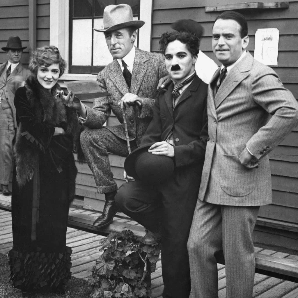 Douglas Fairbanks: The King of Old Hollywood — ANTONIA CARLOTTA ...