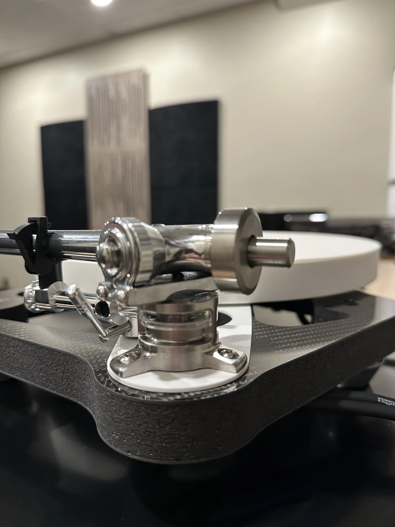 Rega Naia Turntable — Audiophilia