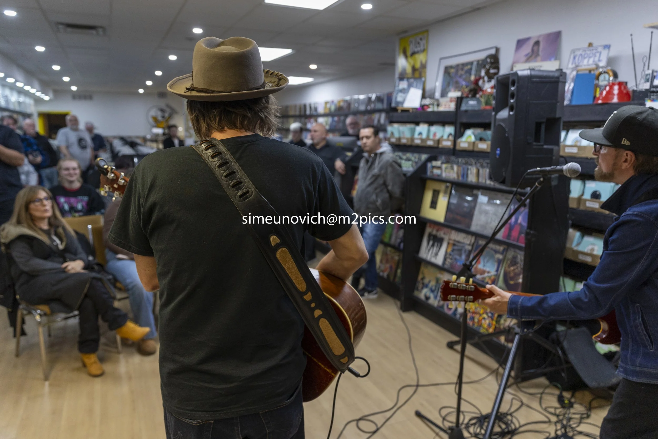 Stephen Stanley Band, Evan Rotella at Kops Dec 15, photos by Mikki ...