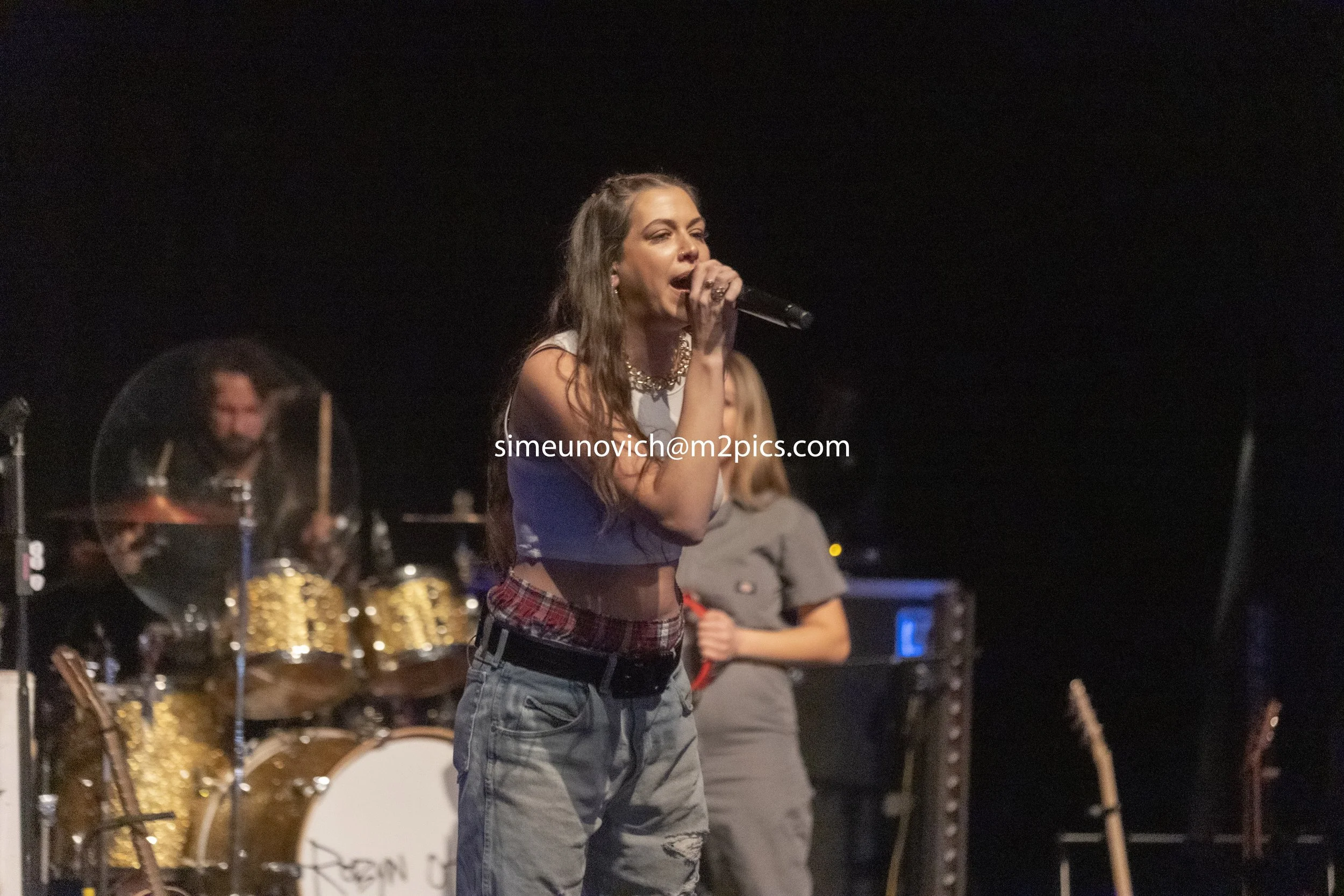 Robyn Ottolini at Biltmore Theatre Nov 30, photos by Mikki Simeunovich ...