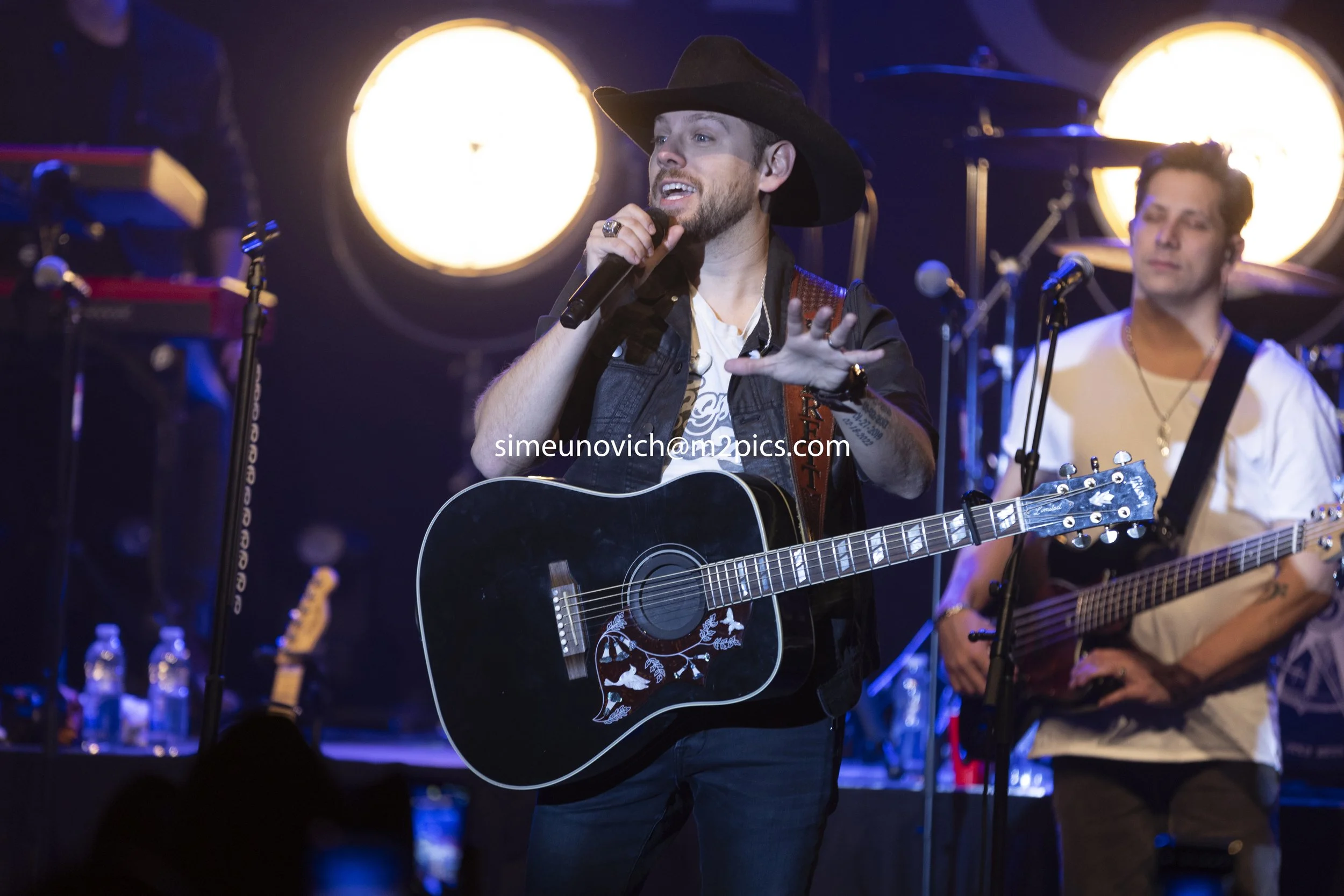 Brett Kissel at the Biltmore Theatre Feb 24, photos by Mikki ...