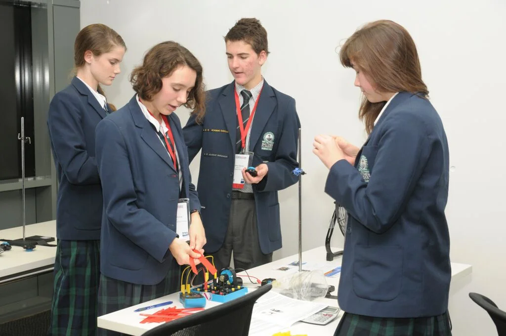 Wonder of Extreme Science - 2015 — Wonder of Science