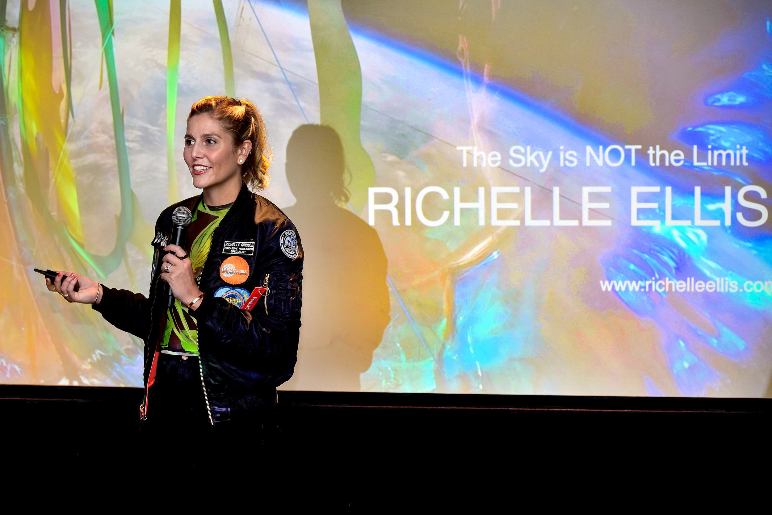 RICHELLE ELLIS AT THE ASTER CLUB — The Lab Mag