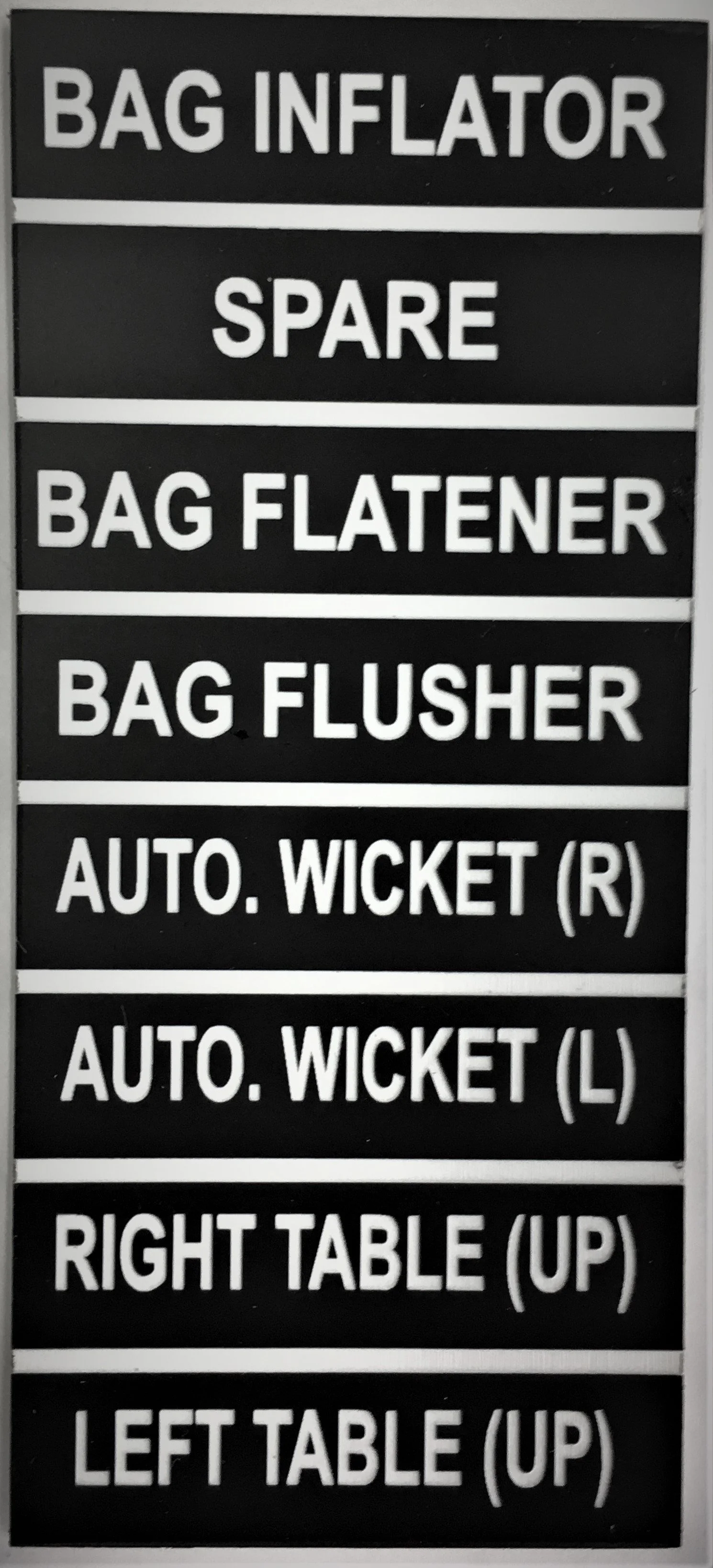 LASER ENGRAVING ON LAMICOID PLASTIC | Systana Gravure Laser