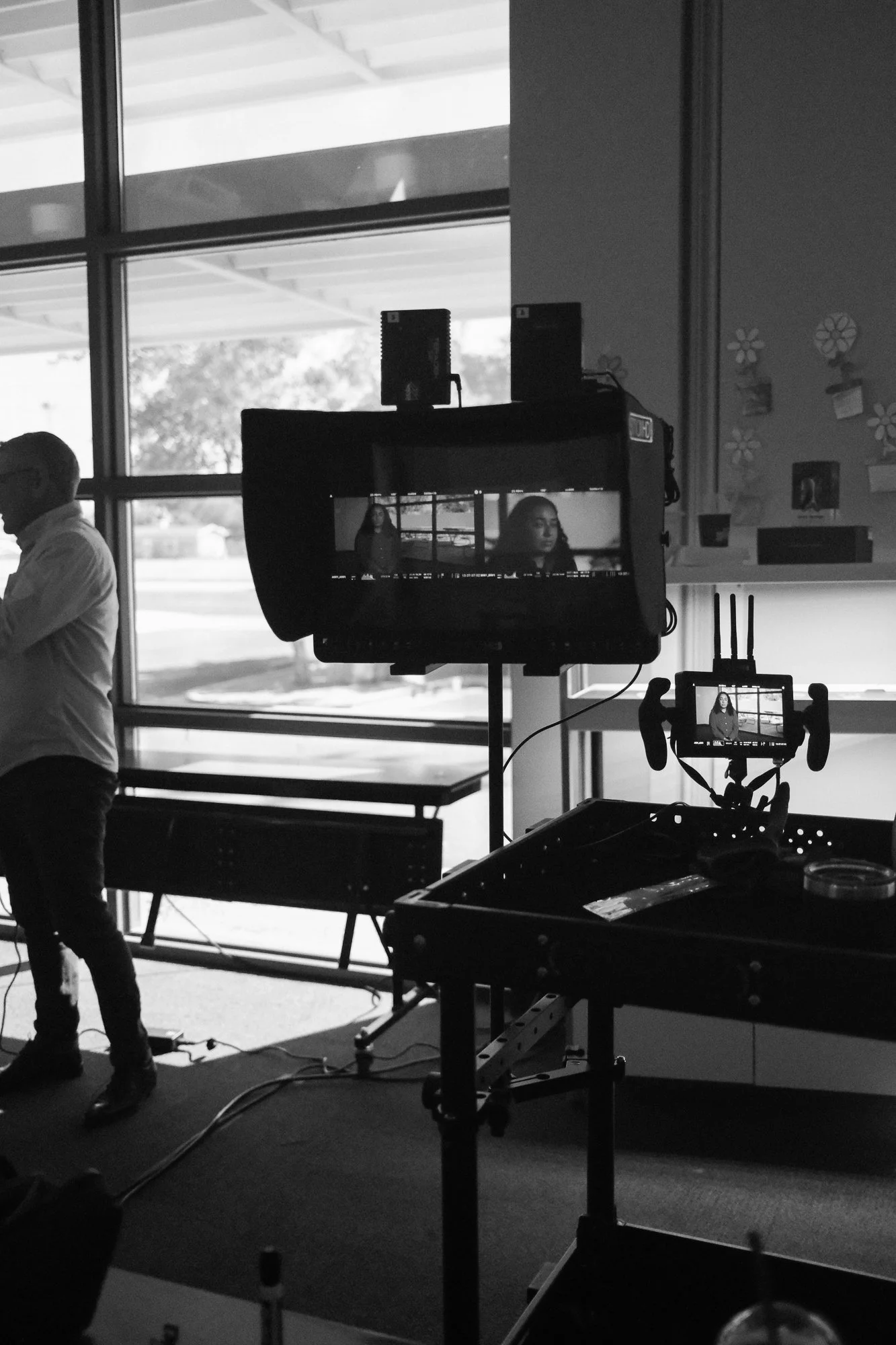 TALKING HEAD INTERVIEWS: FRAMING, LIGHTING, AND SHOOTING — OUTLIVE ...