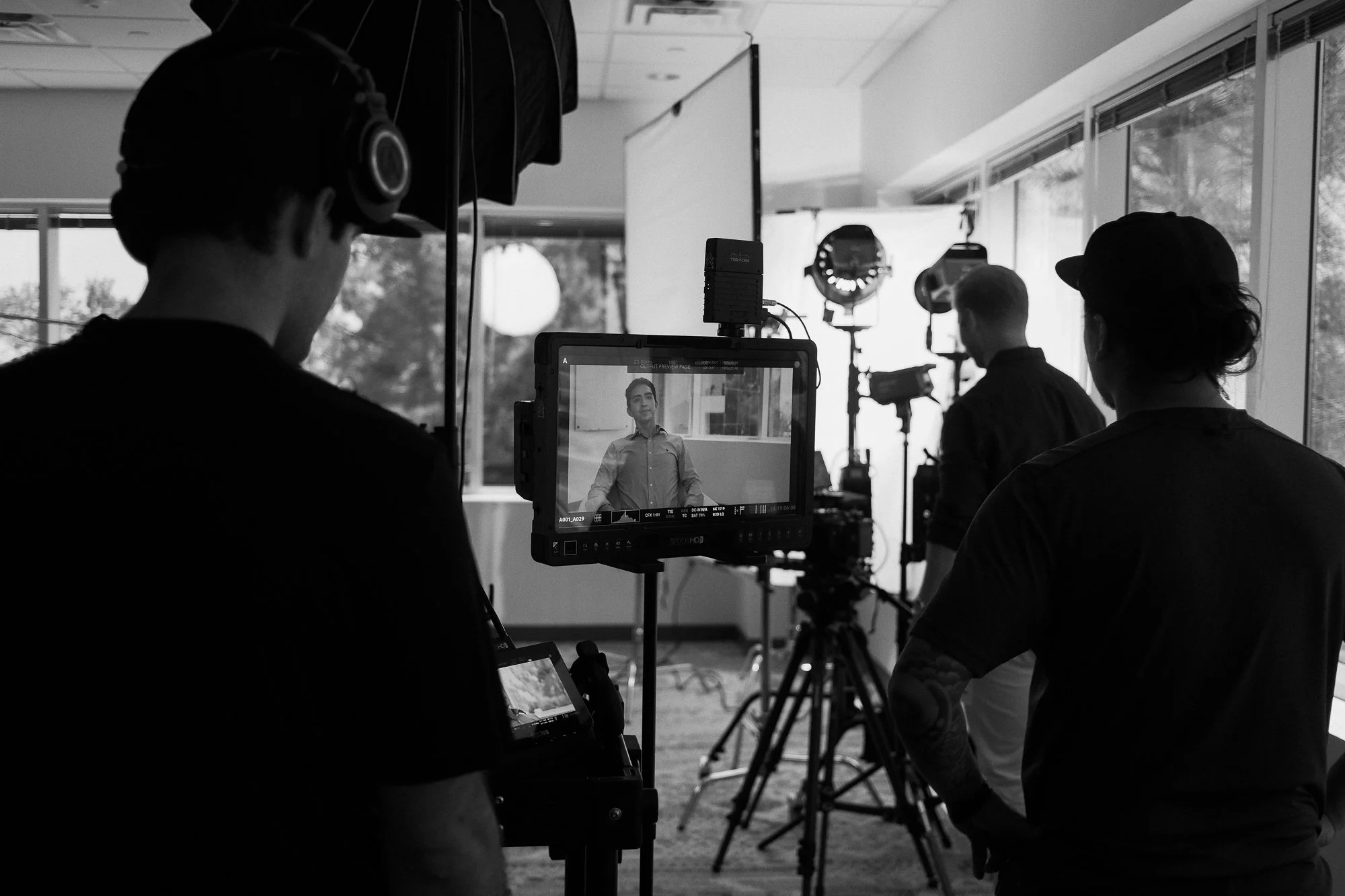 TALKING HEAD INTERVIEWS: FRAMING, LIGHTING, AND SHOOTING — OUTLIVE CREATIVE | Photo + Video ...