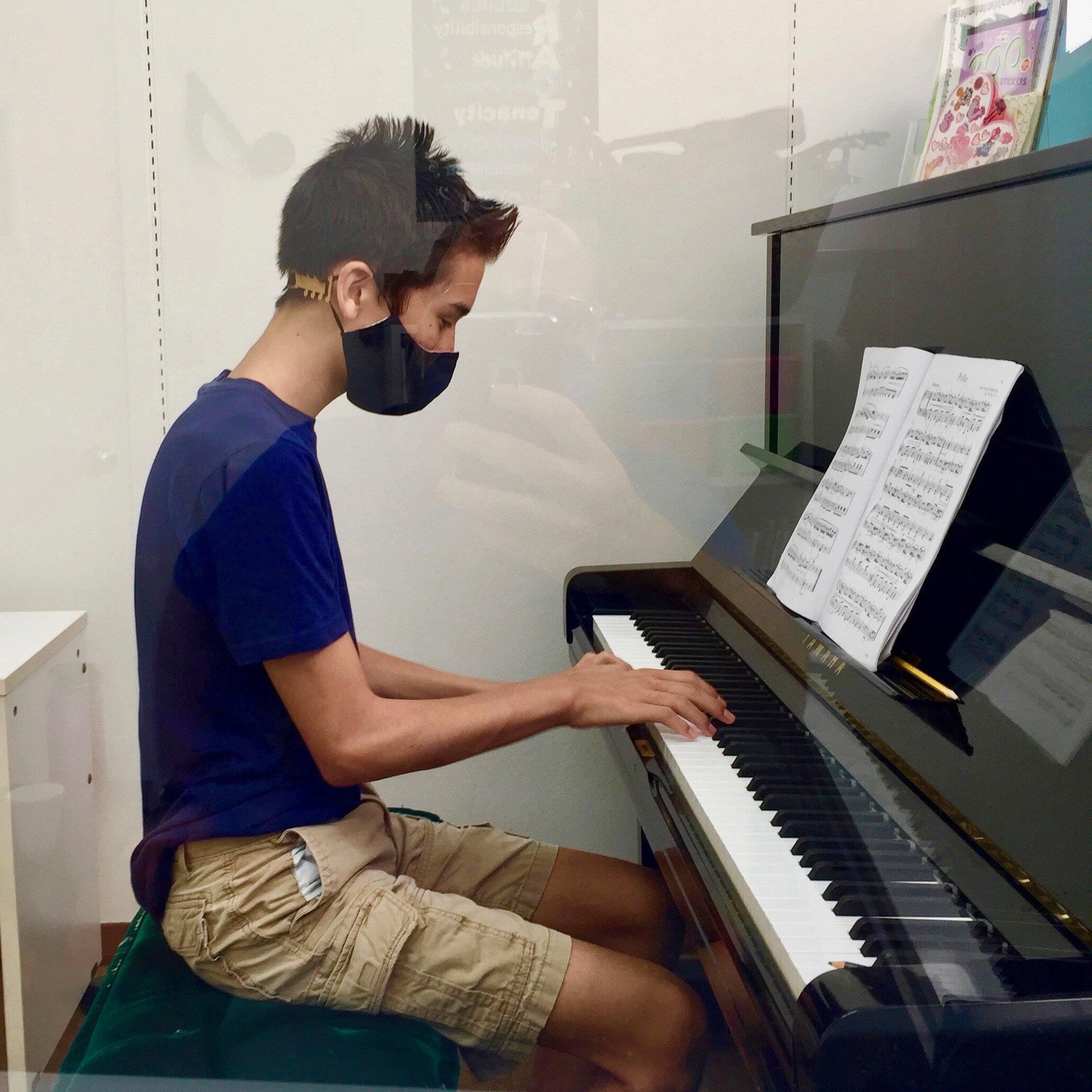 Piano and Keyboard Lessons — Musical Beginnings Music School