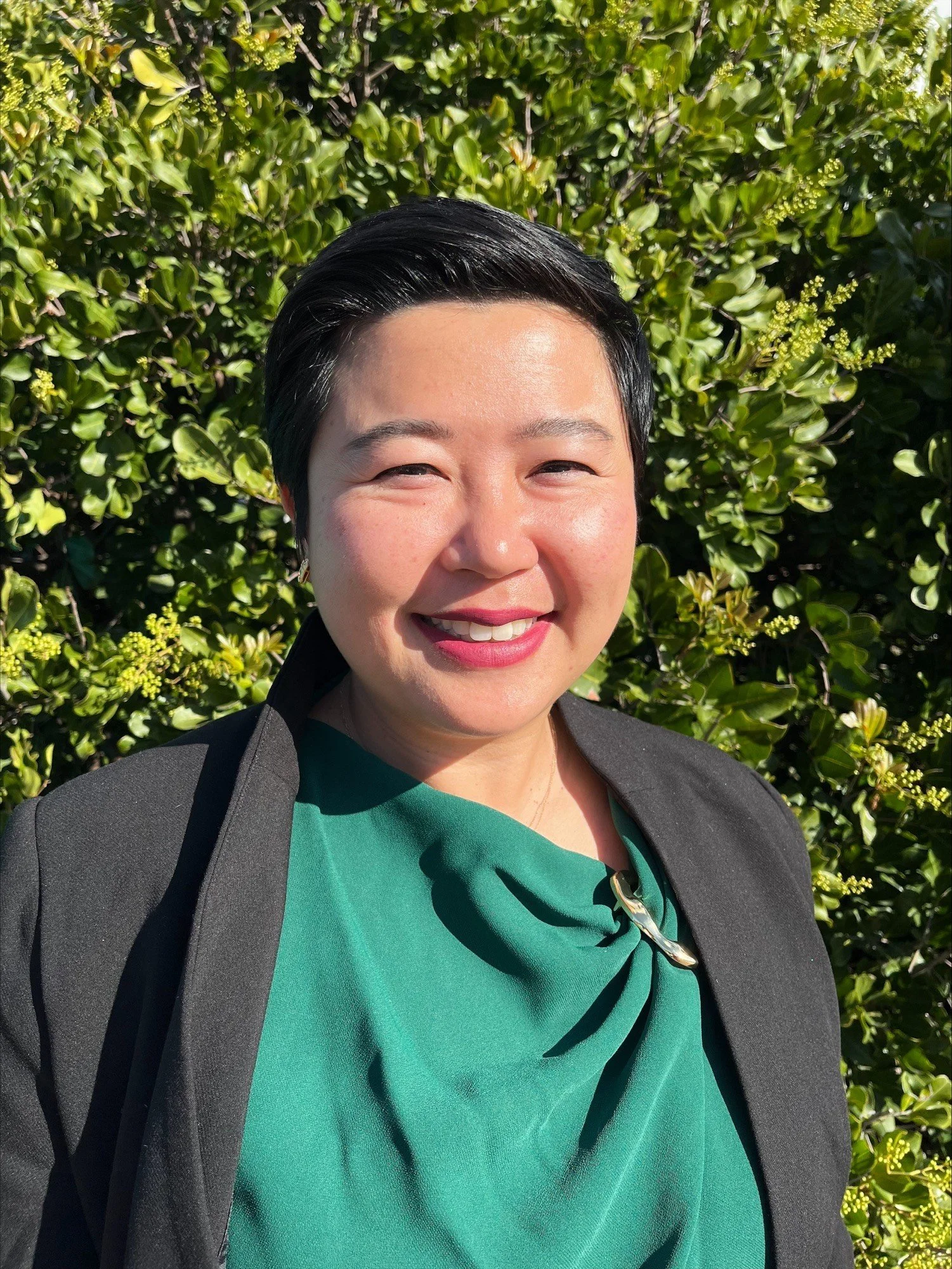 Alisa Knight — Macquarie Hand Unit