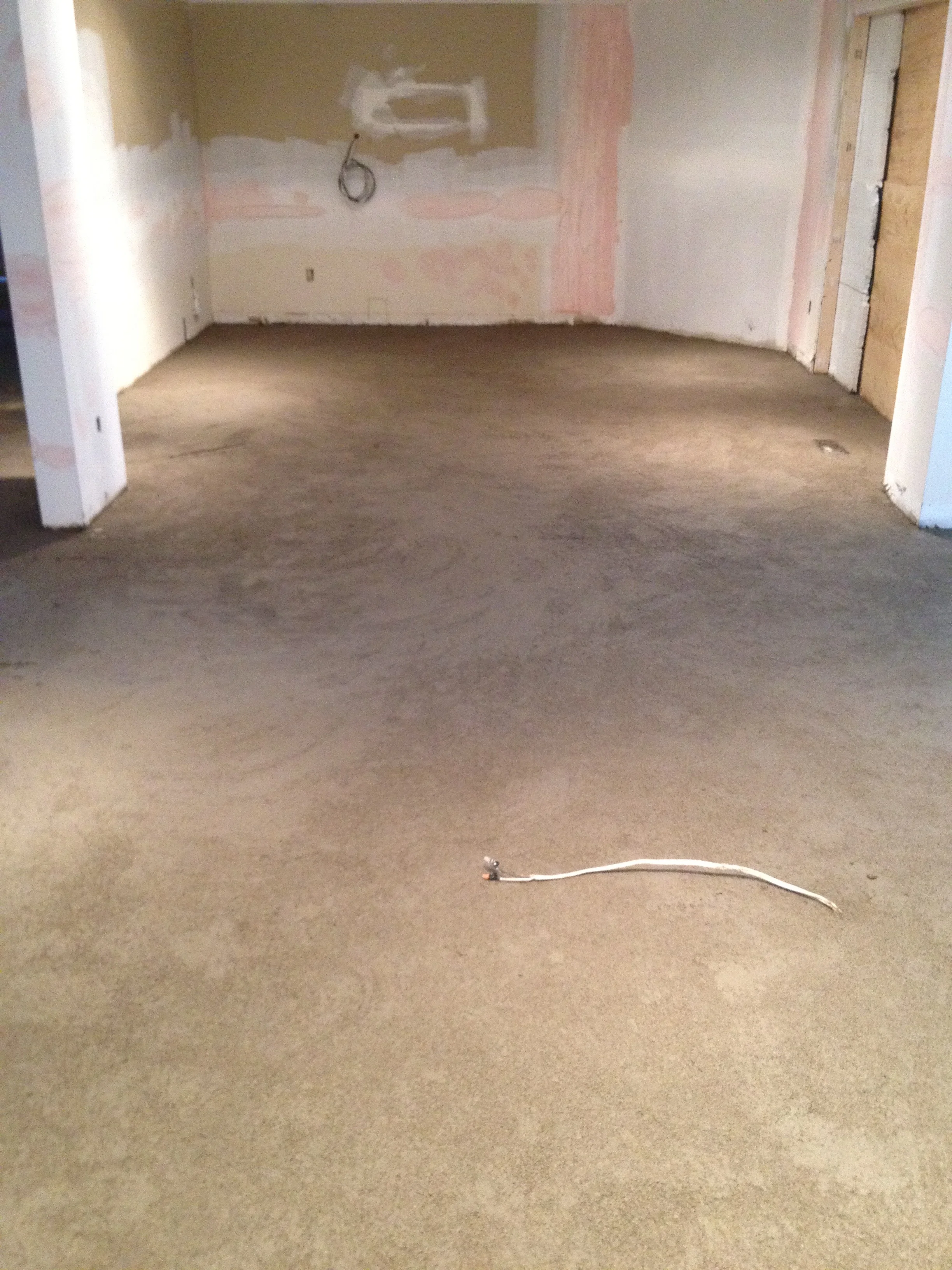 Floor Leveling and self leveling professional will preparing your ...