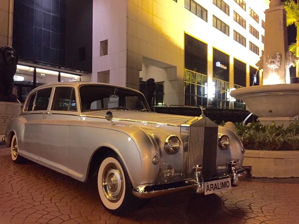 CLASSIC CAR RENTAL — AraLimo