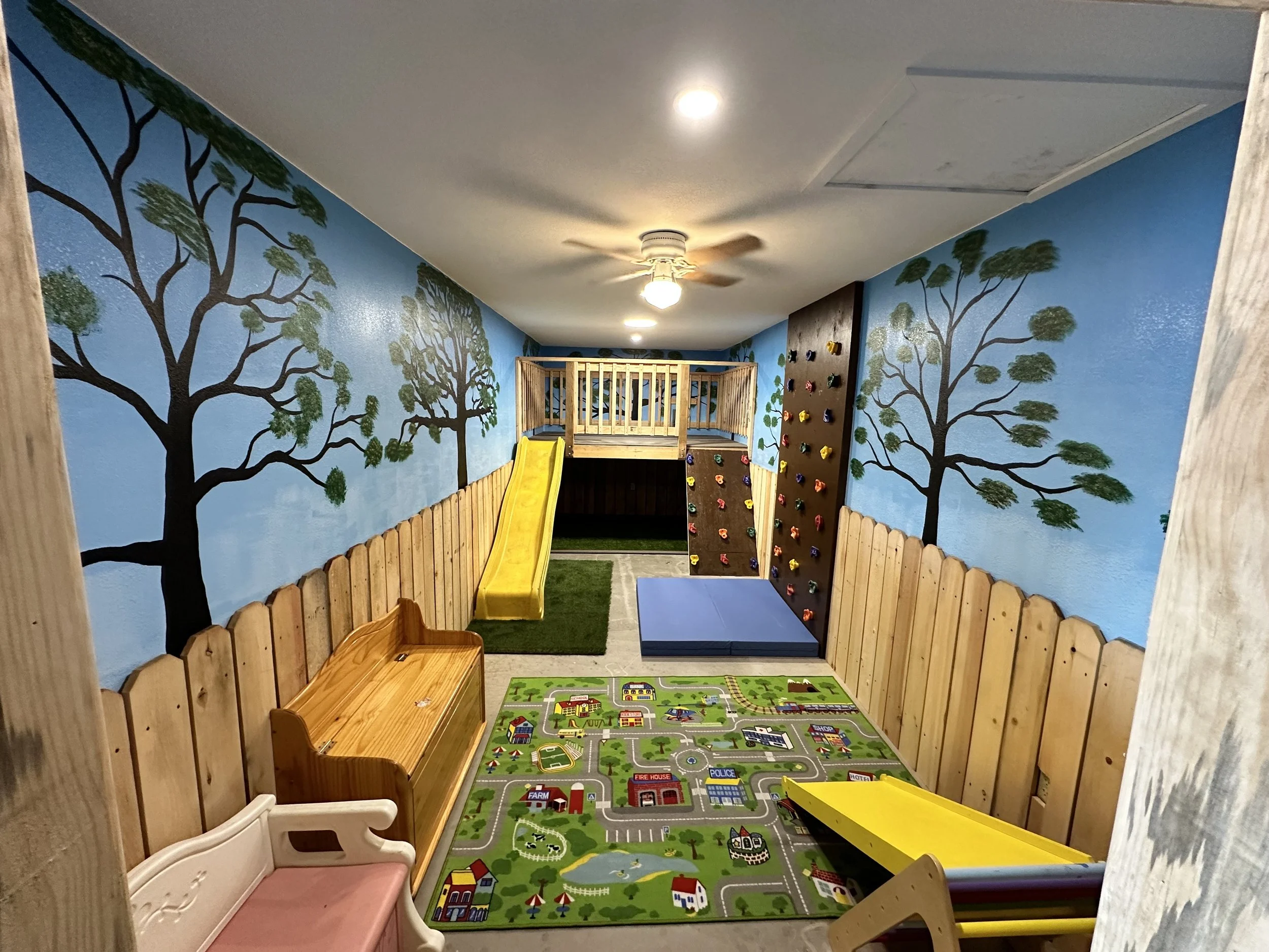 The Tree Fort - Oasis Fun Center