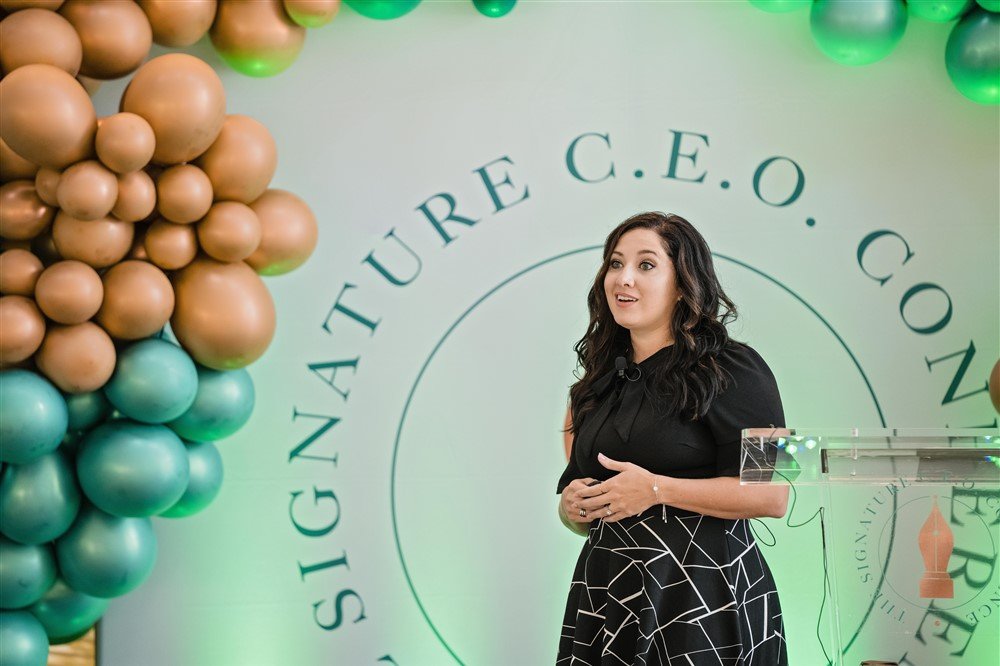 The Speak to Scale Shop — The Public Speaking Strategist | Jessica Rasdall