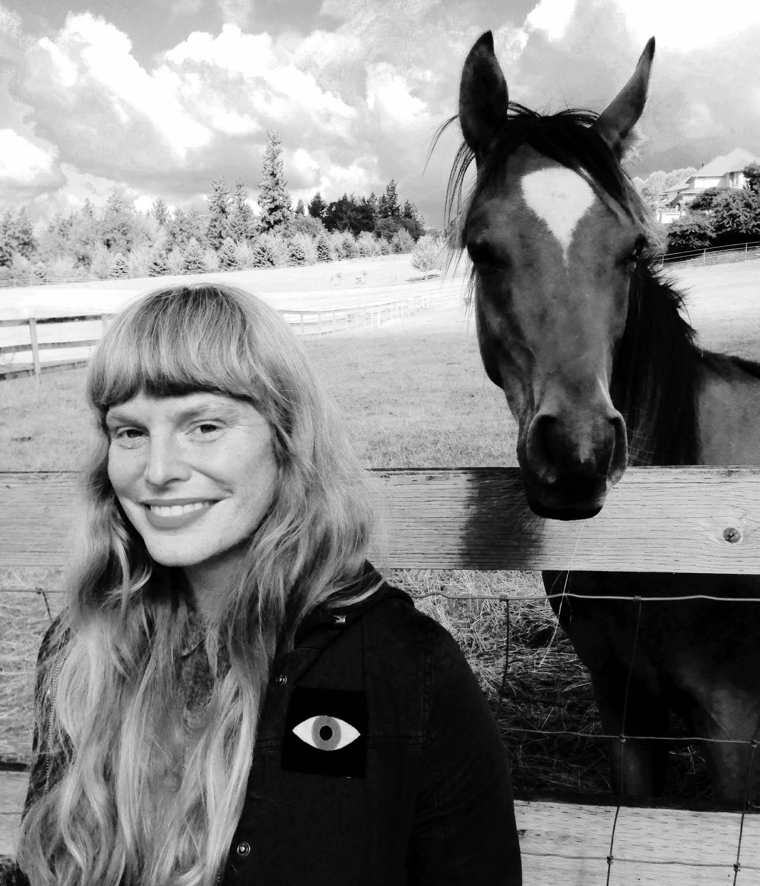 ABOUT — Carson Ellis