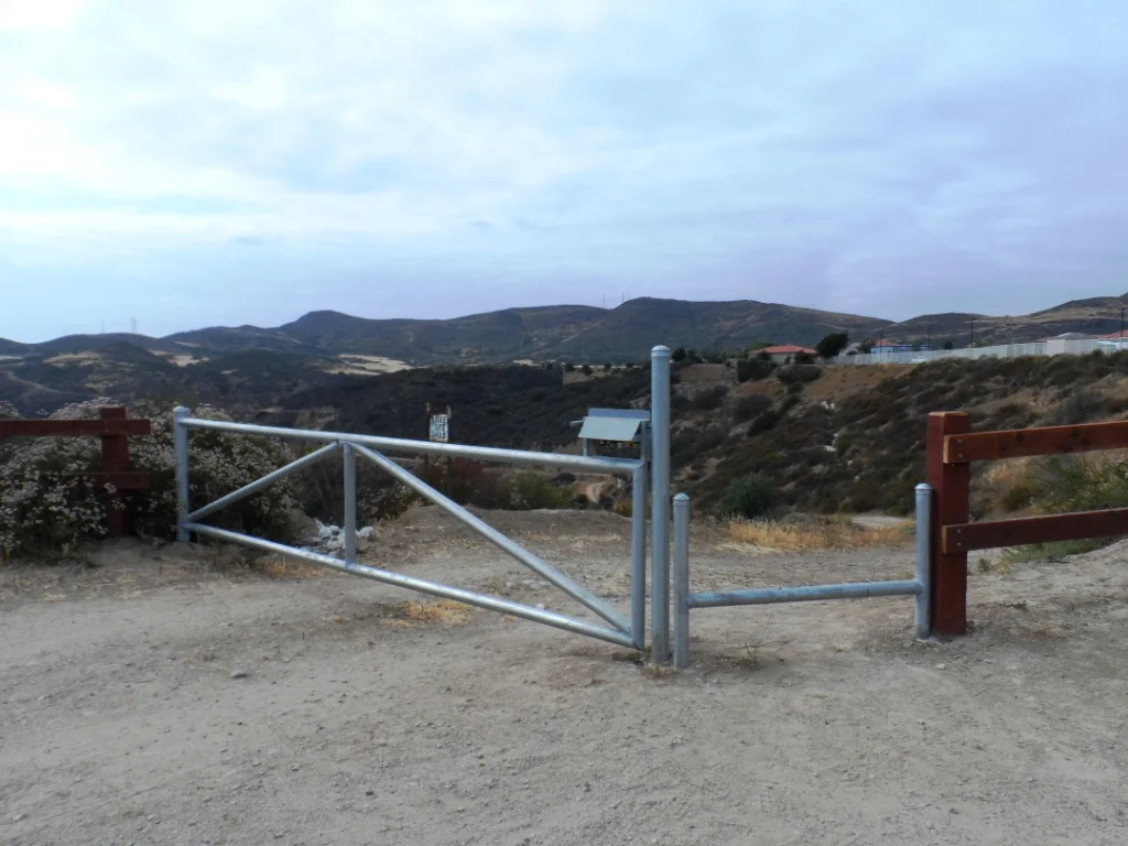 Western Plateau Trail Loop Hike From Newbury Park — Conejo Valley Guide ...