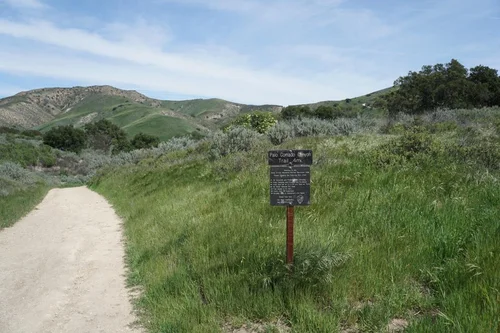 Seven Flat, Stroller and Family Friendly Hikes in the Conejo Valley ...