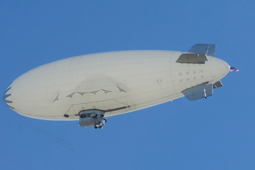 Mystery Blimp in the Skies Above Newbury Park — Conejo Valley Guide ...