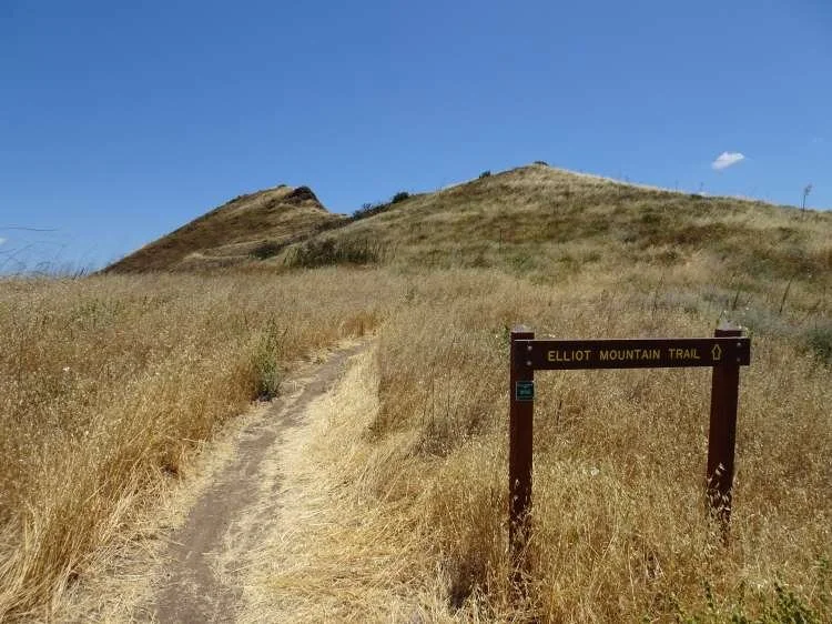 Elliot Mountain Trail and Outlaw Loop Trail in the Conejo Canyons Open ...