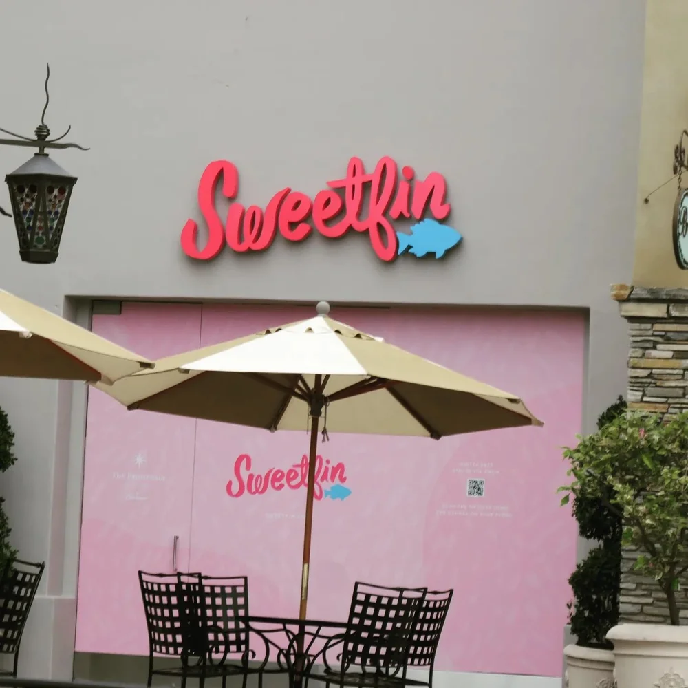 Sweetfin Poke at The Promenade at Westlake in Thousand Oaks Opens on ...