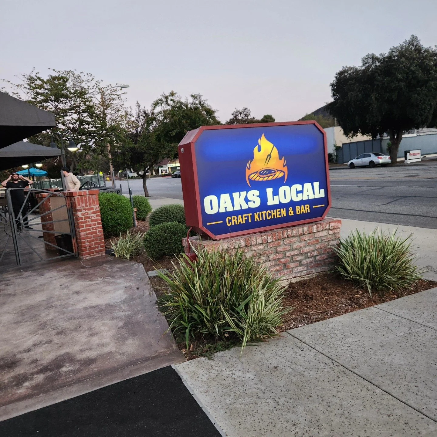 Tilted Kilt Thousand Oaks to Rebrand as New Concept, Oaks Local Craft ...