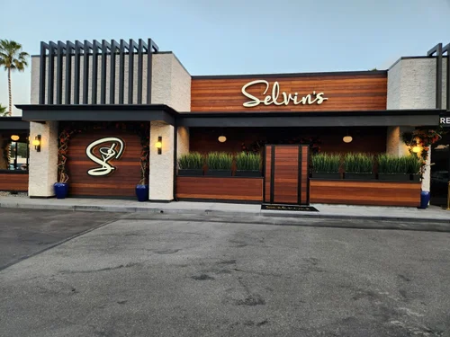 Selvin's Restaurant to Close; Sette Sorelle Coming in 2026 — Conejo ...