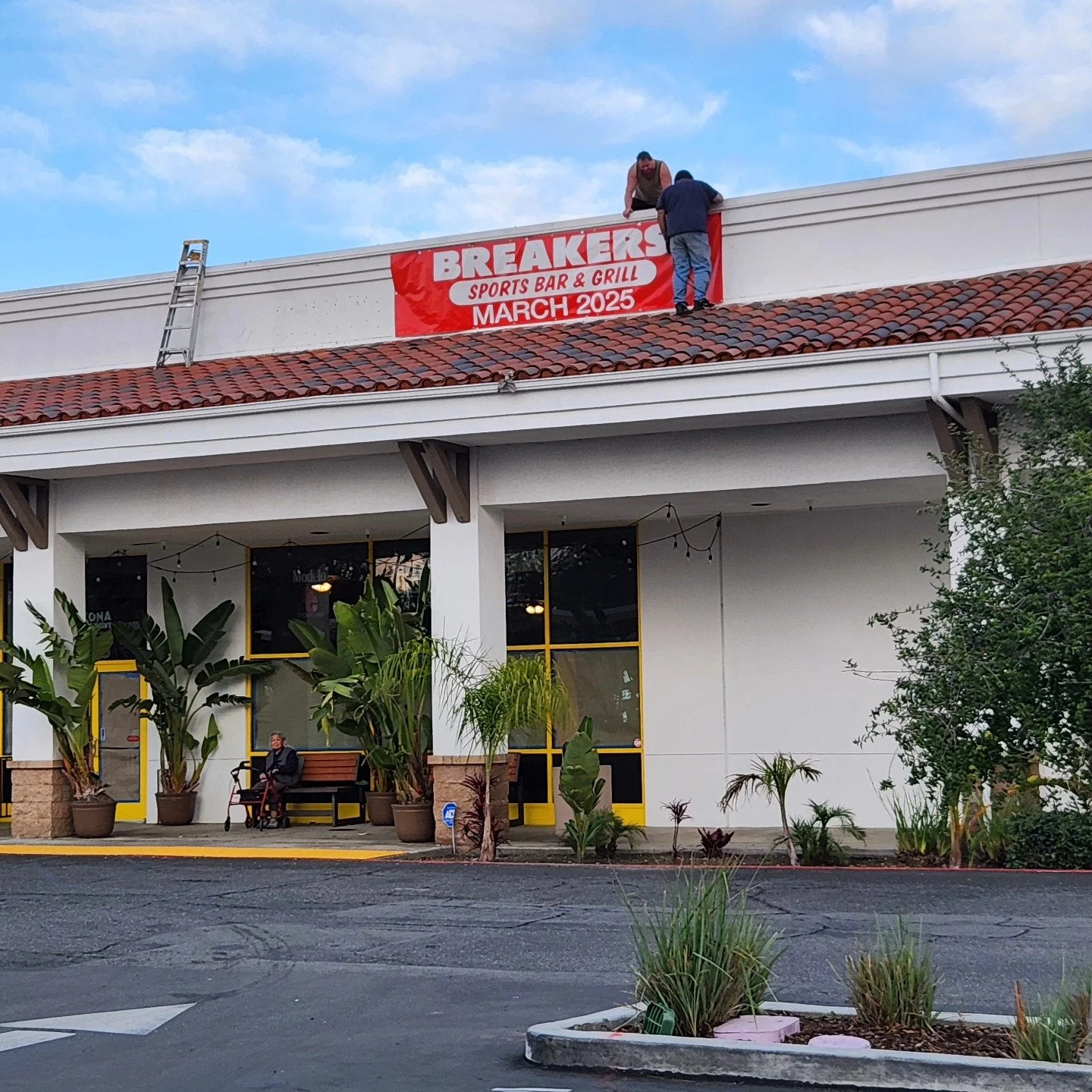 Tiki Taco in Thousand Oaks to Rebrand and Open as Breakers Sports Bar & Grill in March — Conejo ...