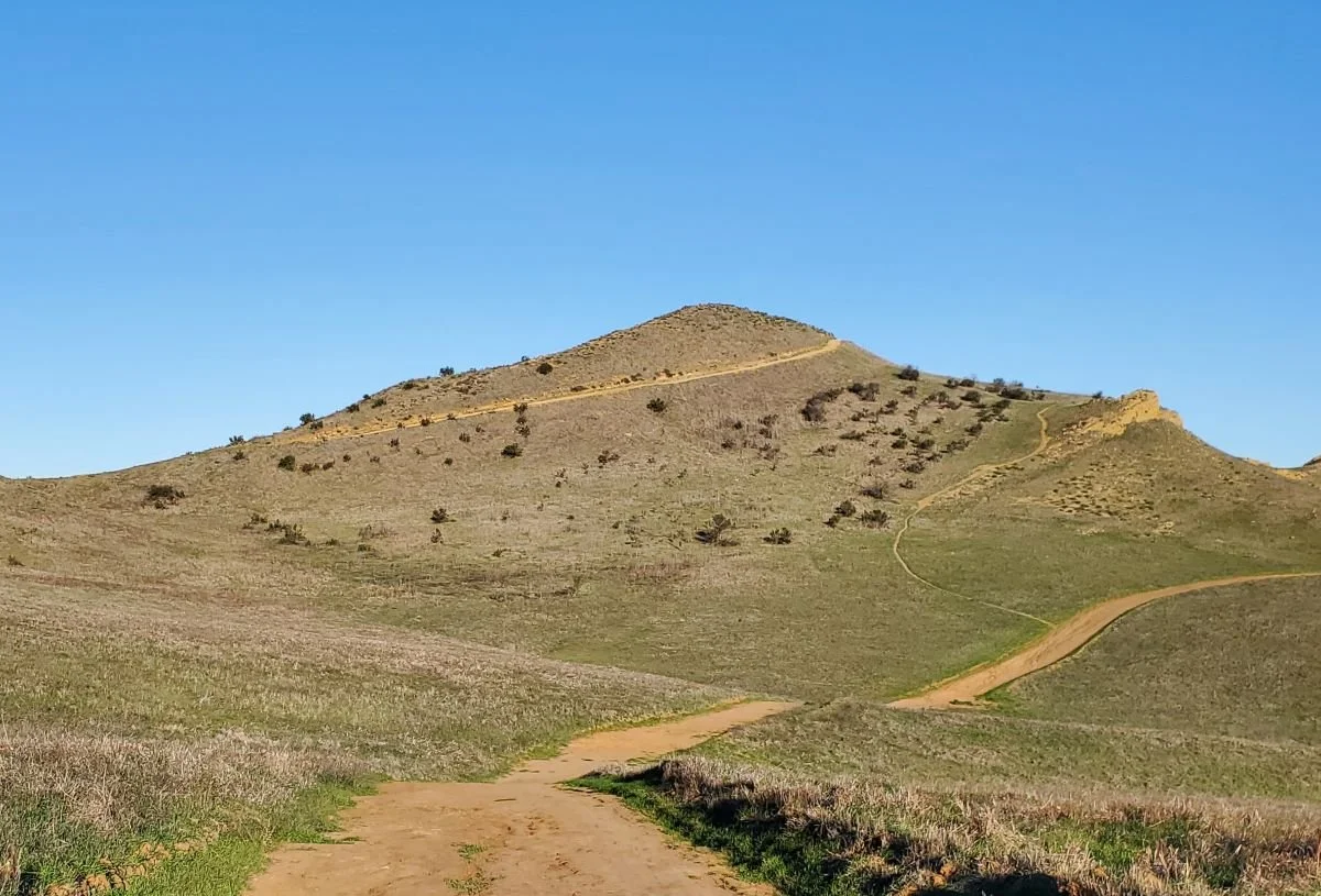 Lang Ranch/Woodridge Open Space Trails in Thousand Oaks — Conejo Valley ...