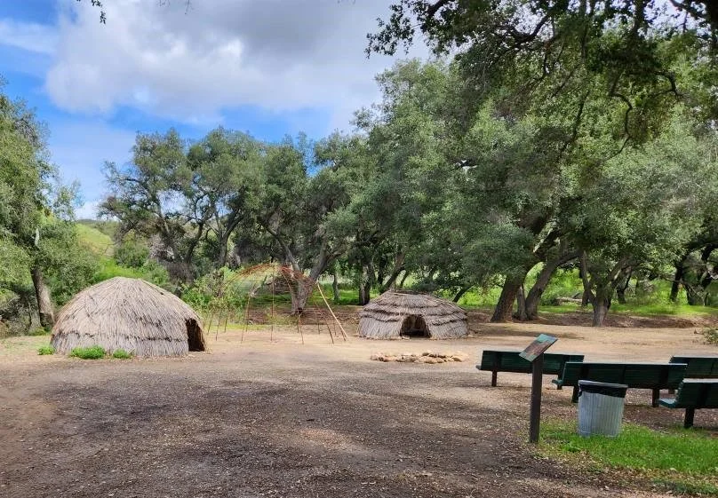 The Chumash House at Rancho Sierra Vista/Satwiwa and Other Conejo ...