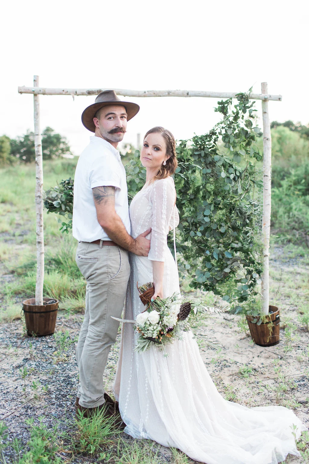 STYLED SHOOT: Australian Outback — Ivory & Beau
