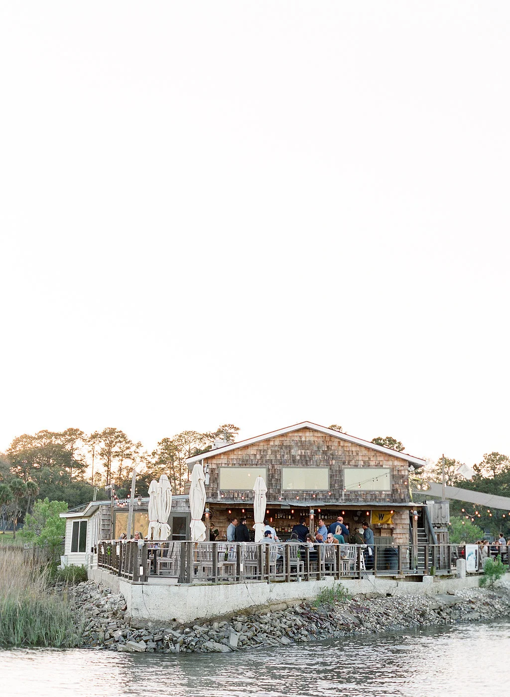 Rustic Savannah Wedding at The Wyld Dock Bar {Featured on 100 Layer ...