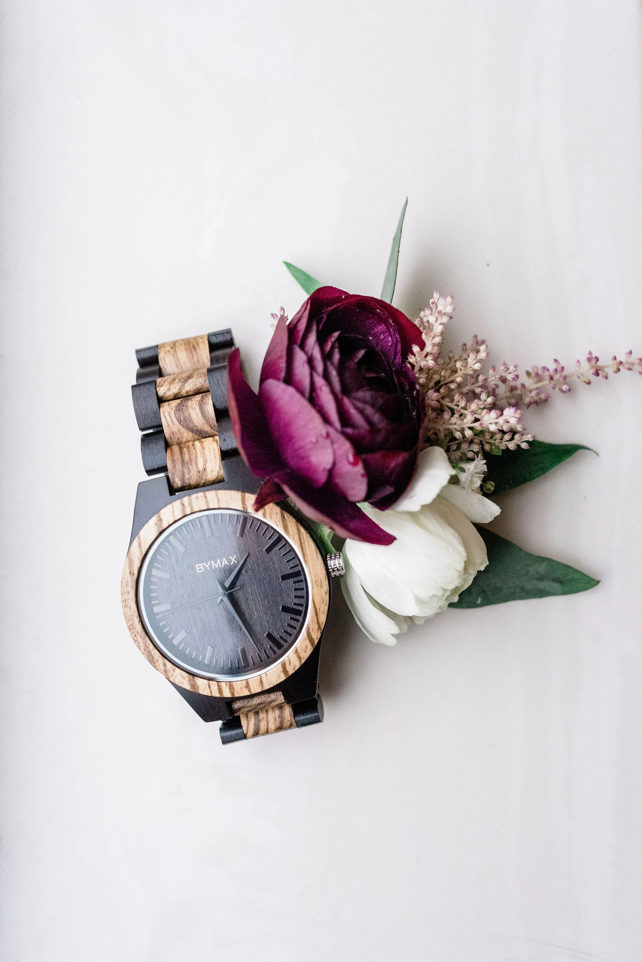 I&B Couple & Florals: Devon & Robbie — Ivory & Beau